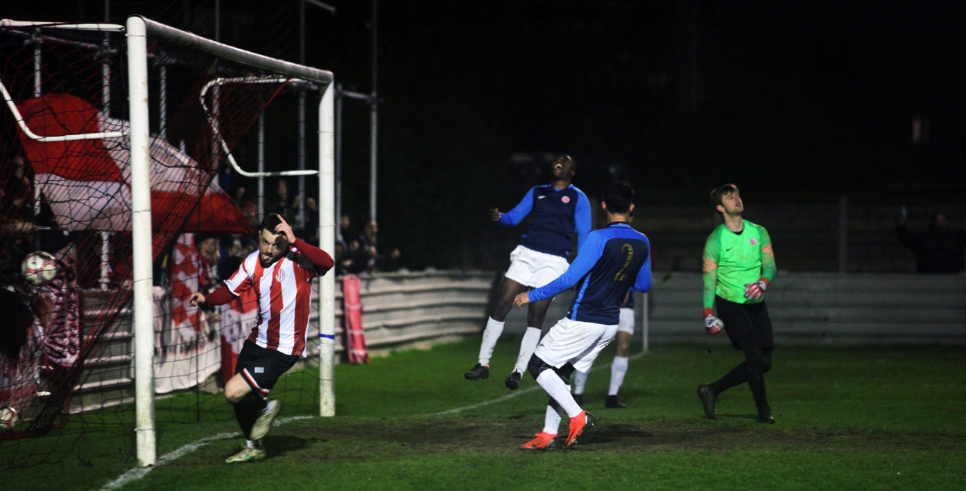 Clapton CFC 4 NW London FC 4: Bittersweet night as Tons salvage point ... Clapton CFC 4 NW London FC 4: Bittersweet night as Tons salvage point ...