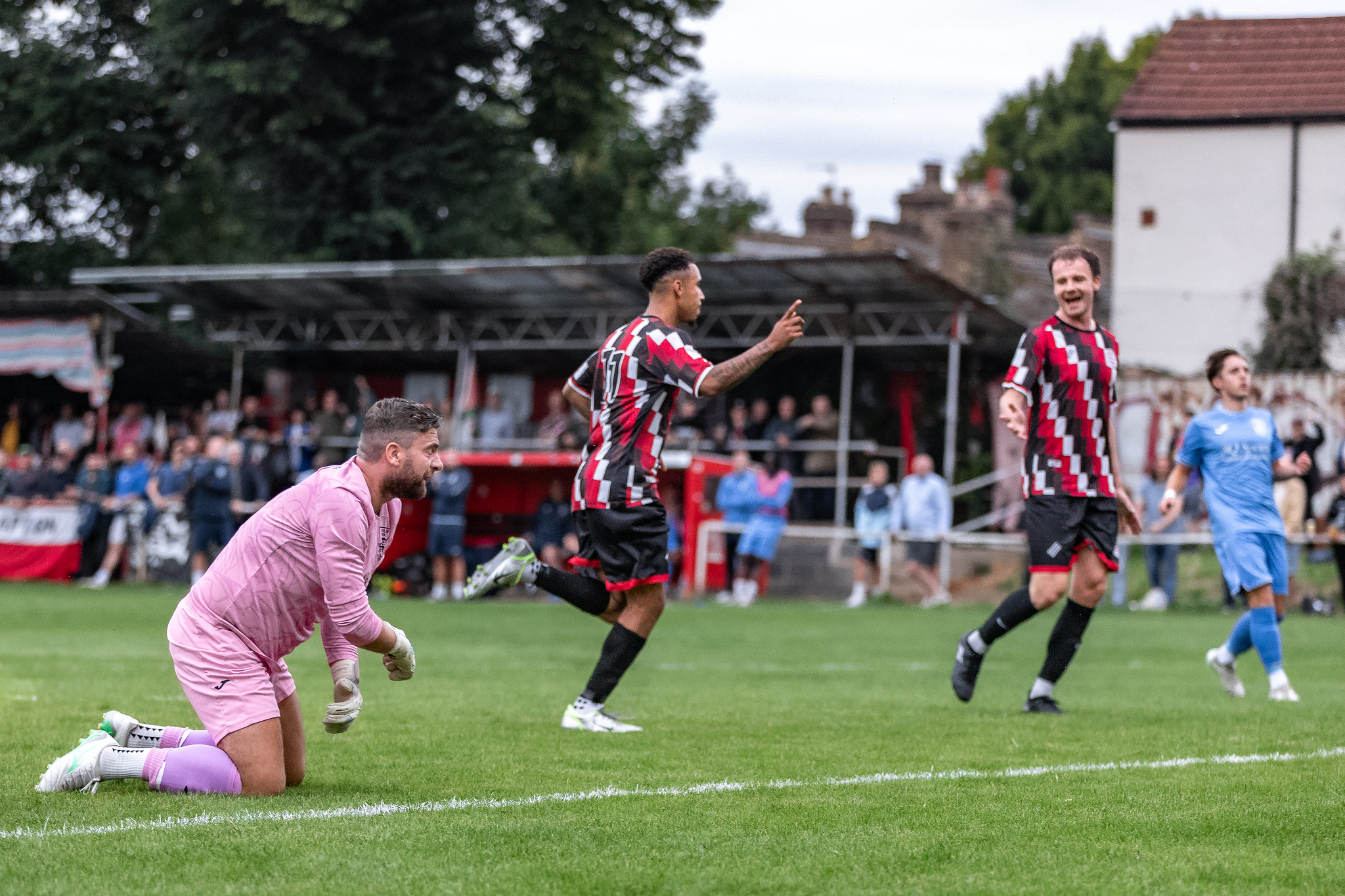 Match report // Clapton CFC Men’s First Team 1-2 Basildon Town ...